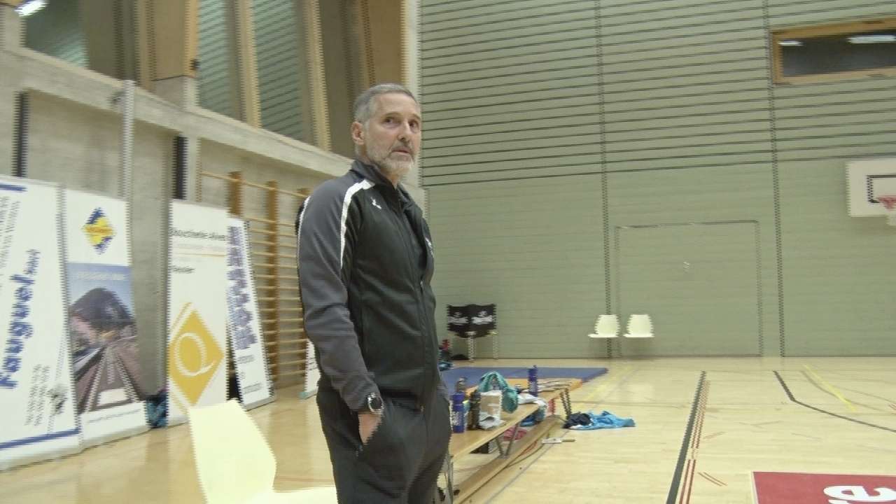 Le coach du VBC Val-de-Travers sous enquête - Canal Alpha