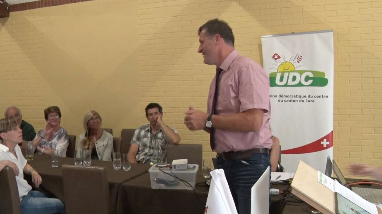 Thomas Stettler dans la course pour Berne - Canal Alpha